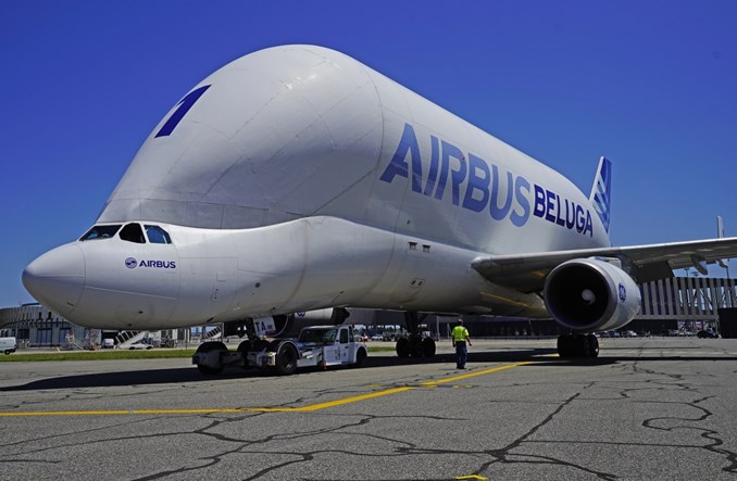 Airbus: Ostatni lot pierwszej wyprodukowanej Belugi - Rynek Lotniczy
