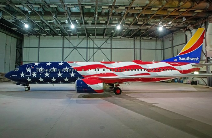 Southwest Airlines świętują 50 lat od pierwszego lotu. Linia prezentuje ...